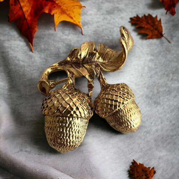 MFA | Jewelry | Vintage Museum Of Fine Arts Boston Acorn Brooch Gold ...